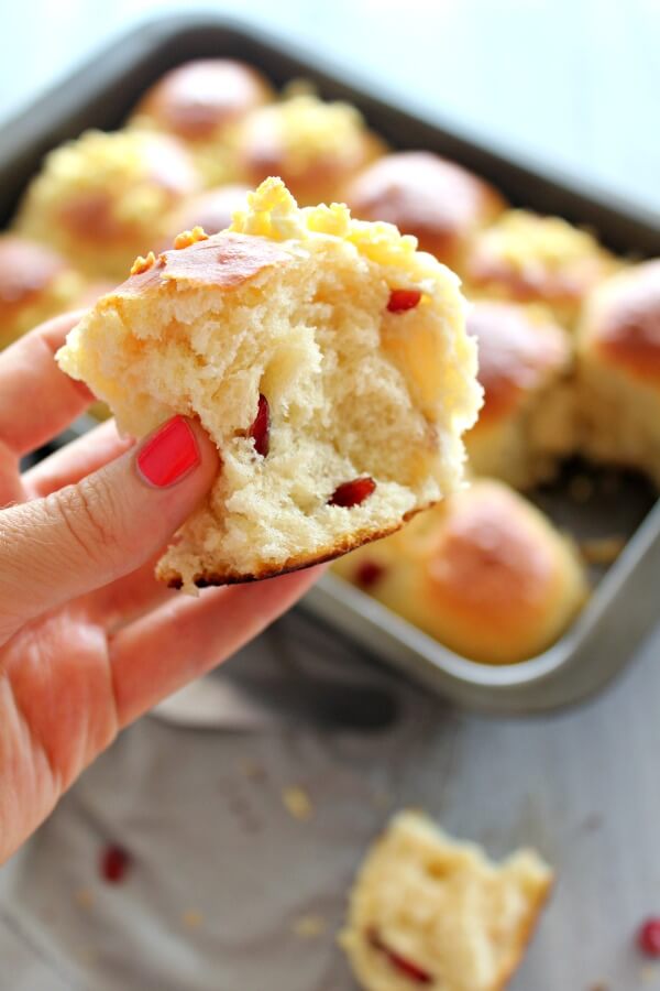 Light & Fluffy Dinner Rolls 2 Ways - Berry Sweet Life